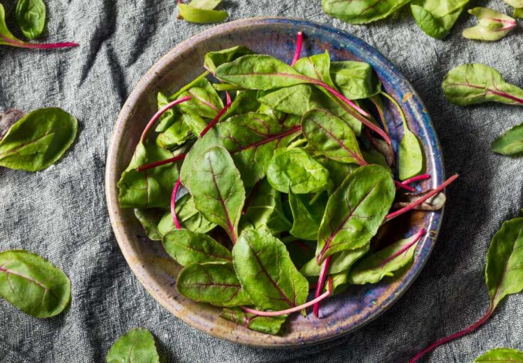 Can Beetroot Be Eaten Raw? - Eat Your Beets