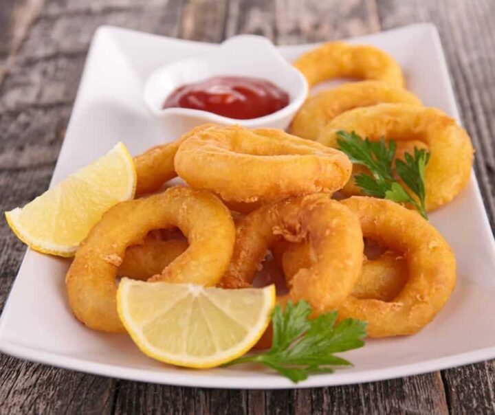 What Does Calamari Taste Like? - Eat Your Beets