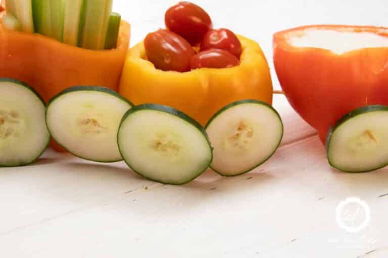 Fun Veggie Train With Bell Peppers - Eat Your Beets