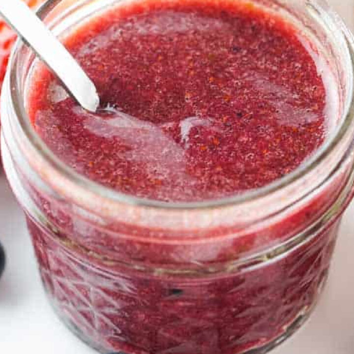 Easy Blueberry Puree Recipe - Eat Your Beets