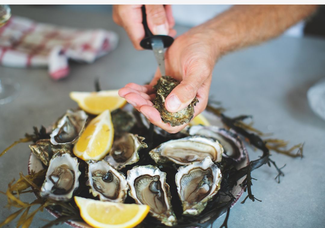 Best Clam Juice Substitute: Top 13 Alternatives - Eat Your Beets