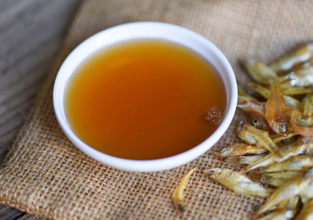 Fish Stock Substitute: 11 Best Alternatives - Eat Your Beets