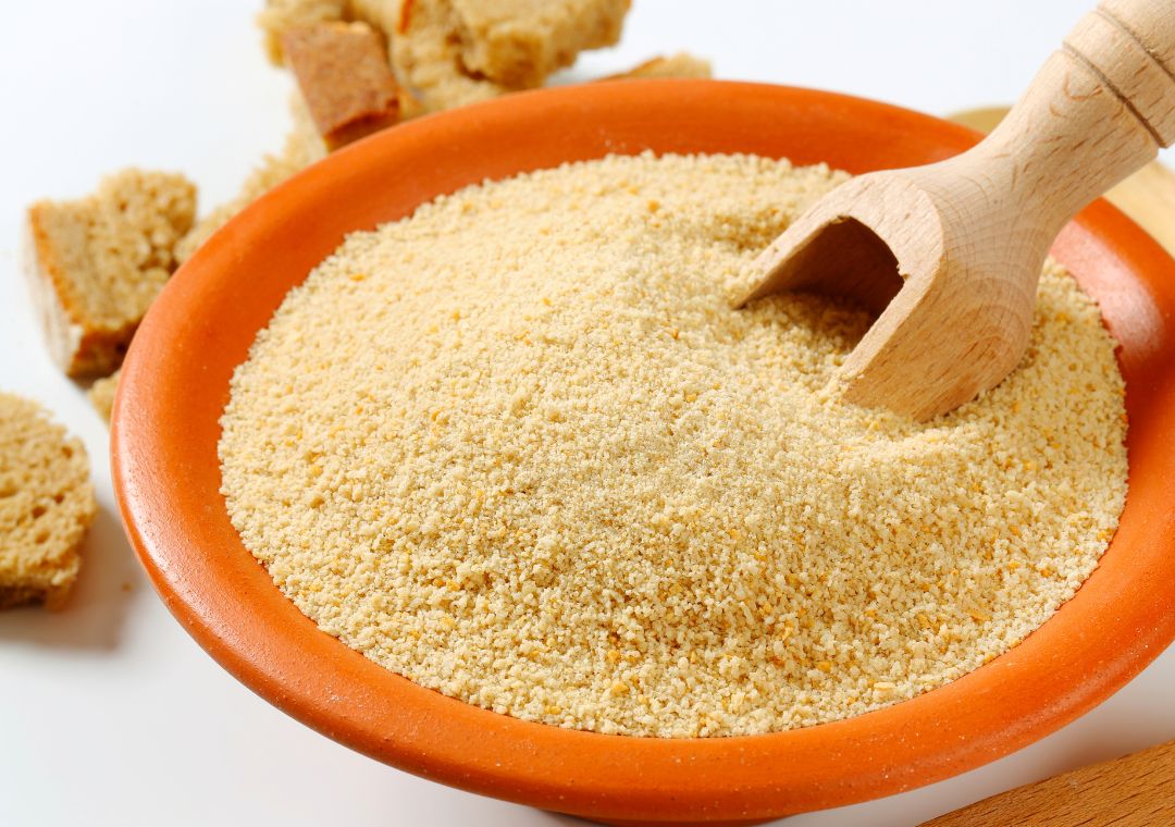 10 Best Substitutes for Bread Crumbs in Meatloaf - Eat Your Beets