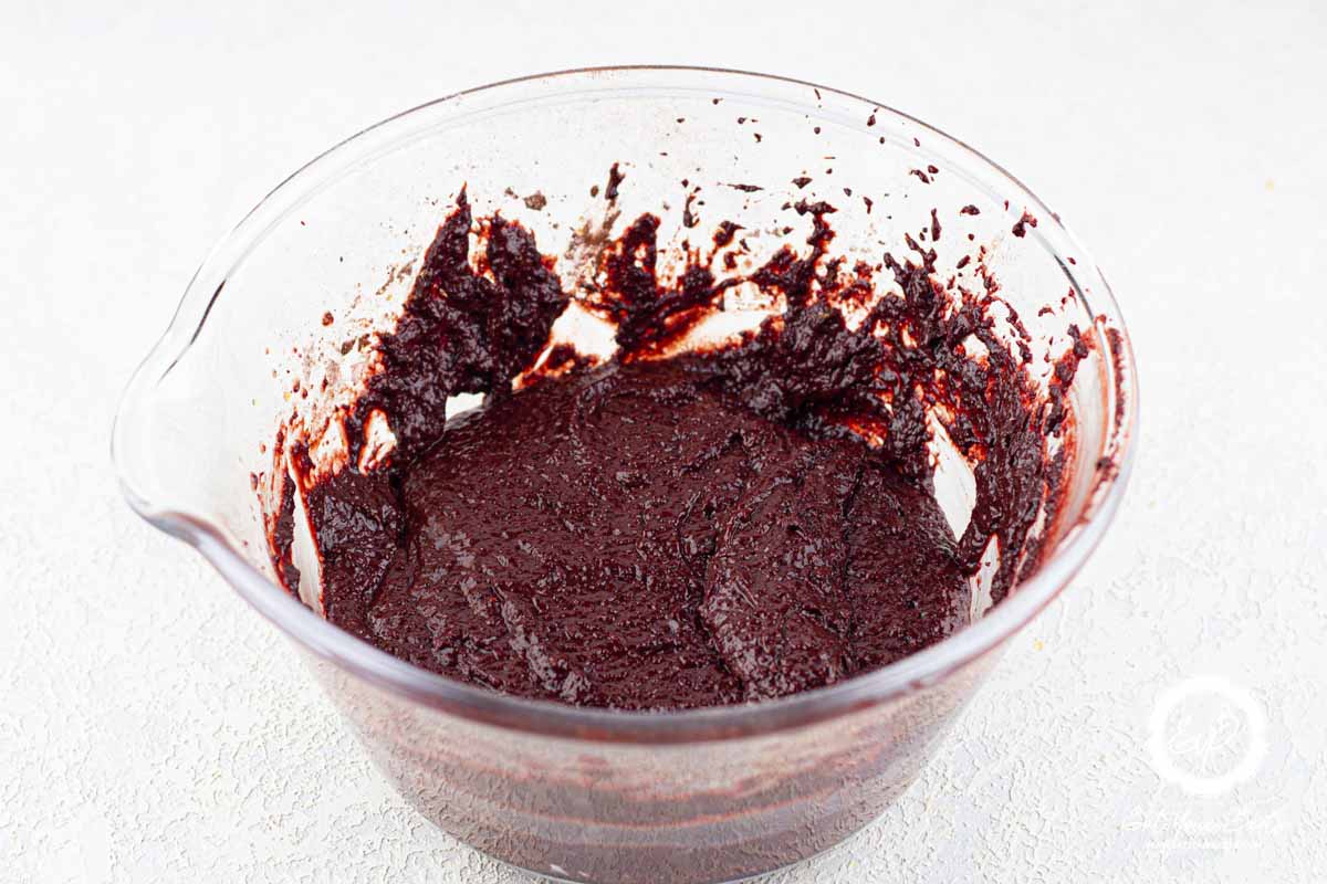 Best Beetroot Chocolate Cake Recipe (Moist + Festive!) - Eat Your Beets