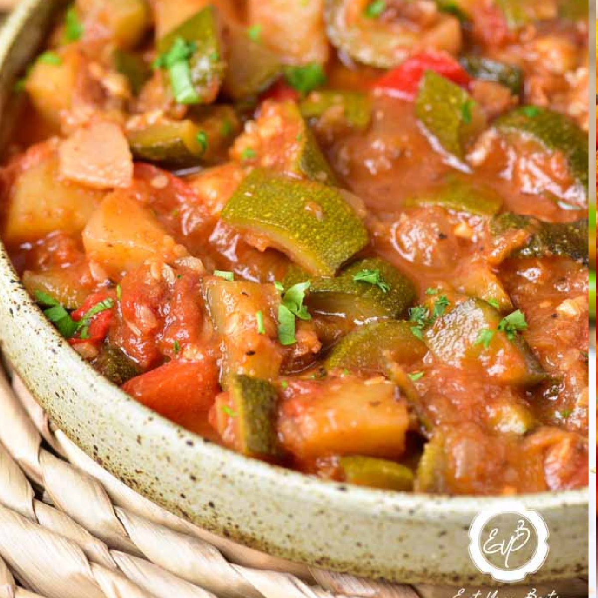 Mediterranean Zucchini Stew With Tomatoes - Eat Your Beets